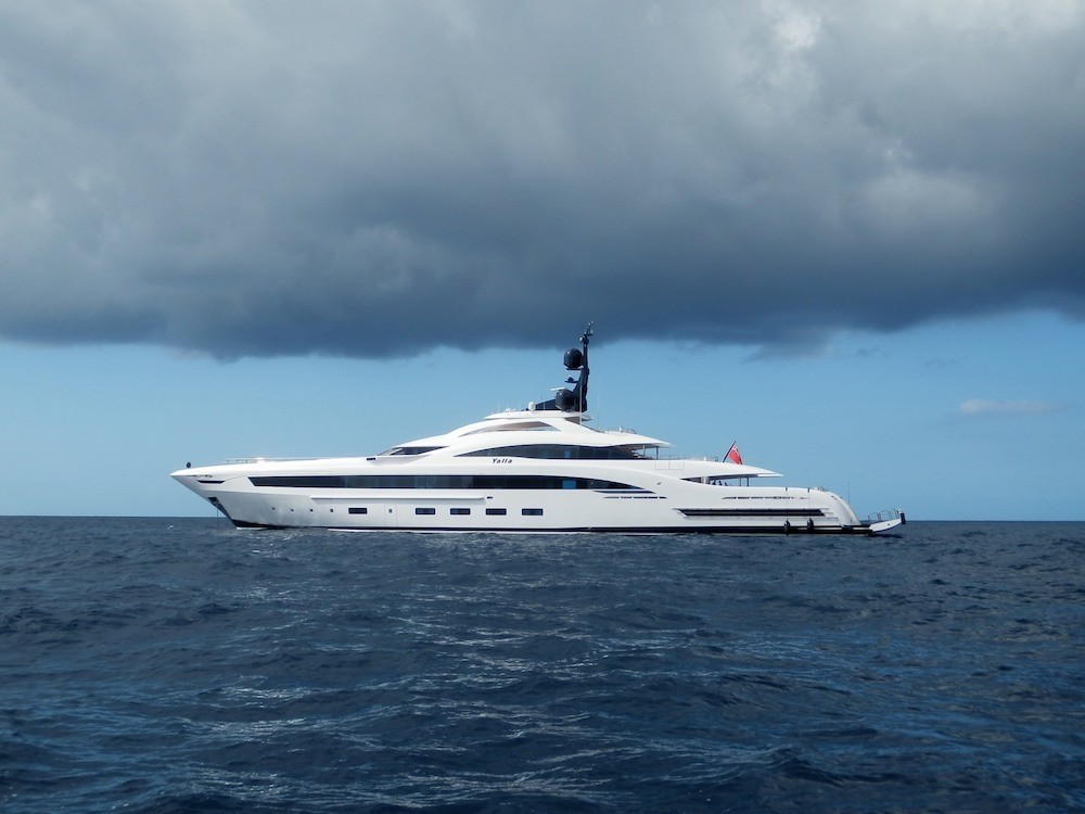 Yacht YALLA, a CRN Superyacht | CHARTERWORLD Luxury Superyacht Charters